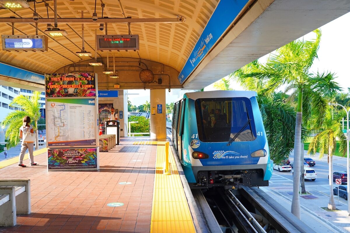 Take the Train Between Fort Lauderdale and Delray Beach for a Car-Free ...