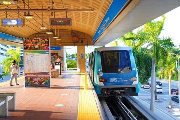 Take the Train Between Fort Lauderdale and Delray Beach for a Car-Free ...