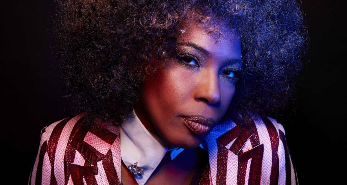 Grammy Winner Macy Gray Opens Up On Living in LA, Fame, and Her ...
