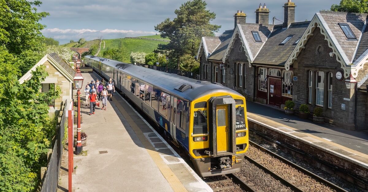 This Website Shows the Hikes That Start From Train Stations in the UK
