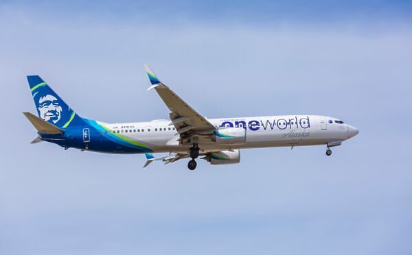 OneWorld Will Make It Easier to Fly Across Multiple Carriers