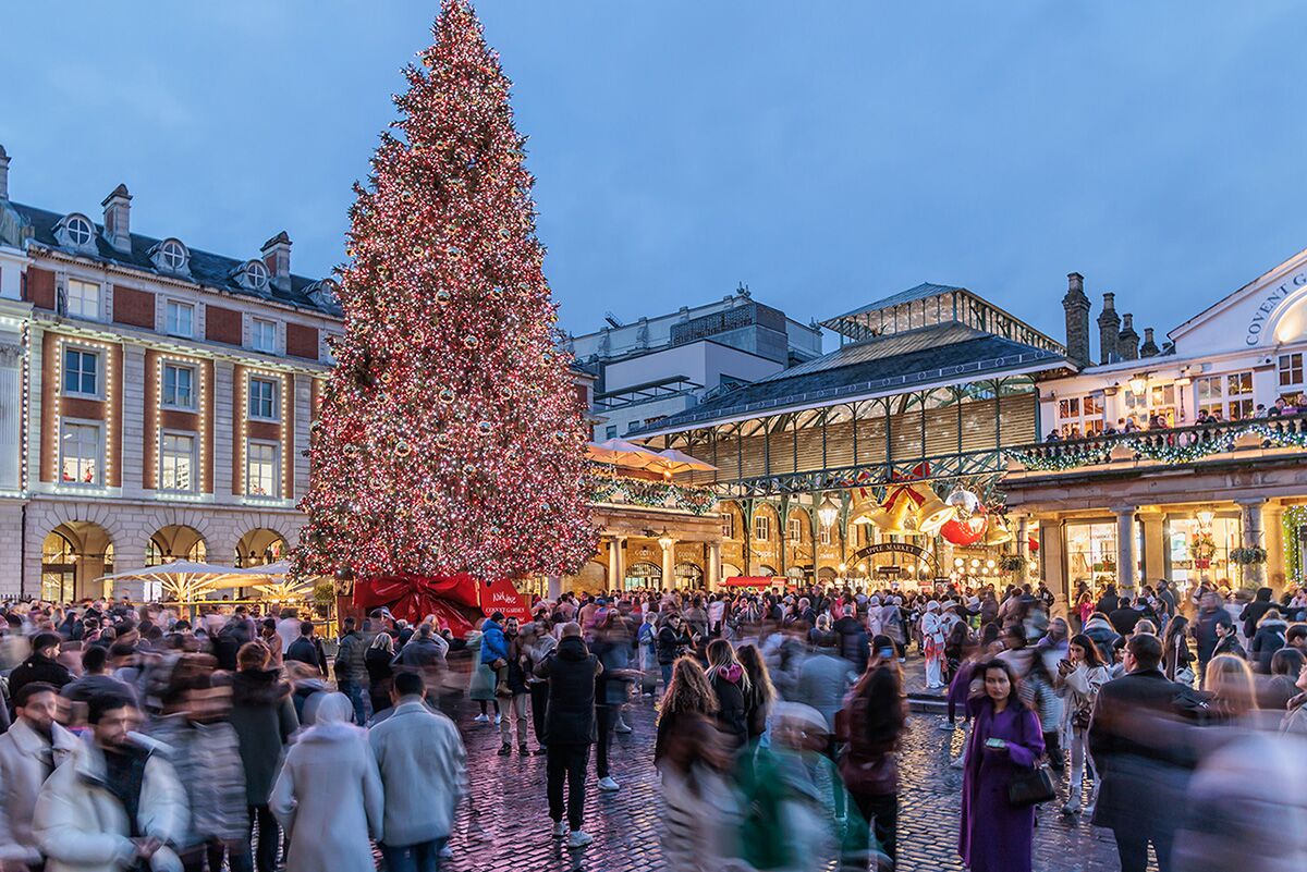 16 Christmas Markets in the UK Worth Traveling For