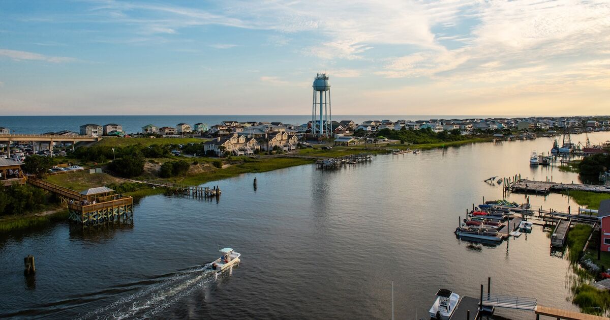 Where to Play, Eat, and Stay in North Carolina’s Brunswick Islands