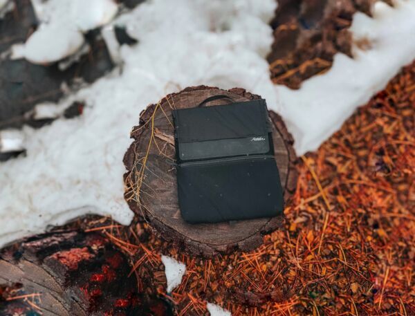 Review: Why the Laptop Base Layer Is Our Editor's Favorite