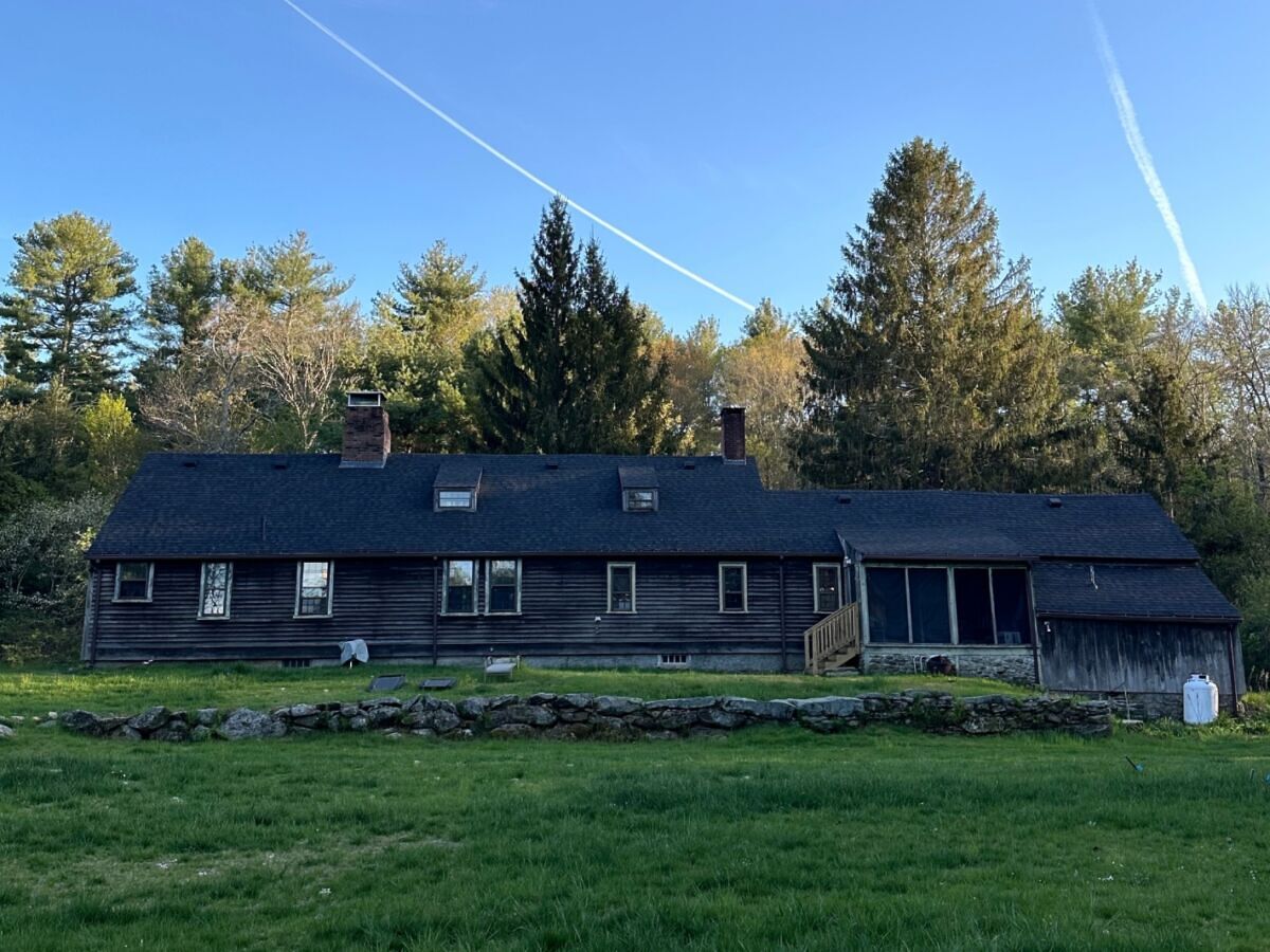 The 'Conjuring' House May Reopen for Haunted Tours After Auction